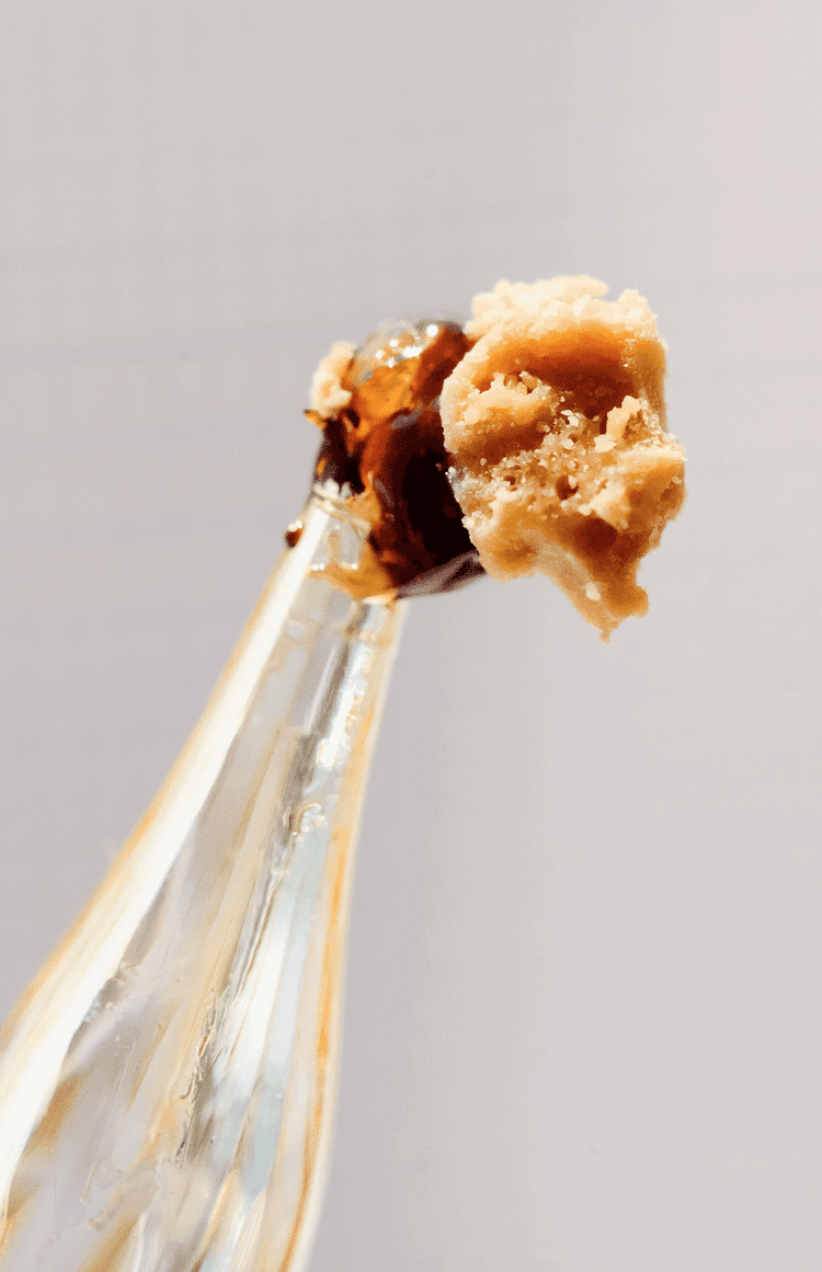 What is THC Wax? And Why You Should Try It | High There!